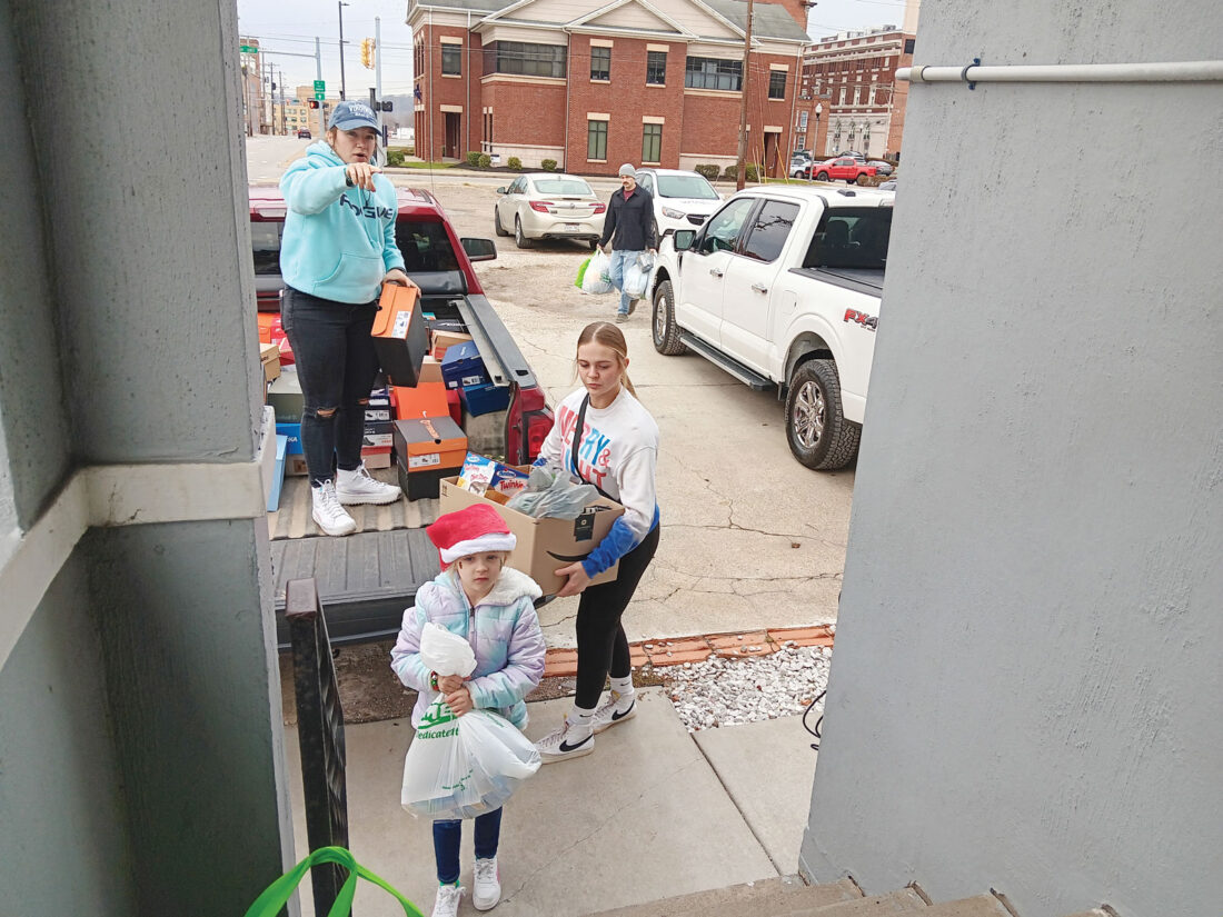 Heart of Gold: House to Home honors Bogan for 14 years of helping ...